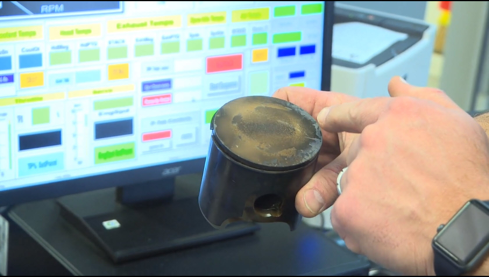 Snowmobile Pistons | Snowmobile Maintenance - AMSOIL Community